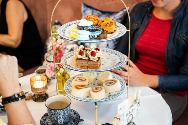 Babyshower high tea Utrecht | Bekijk - Bubbles & More Bilthoven